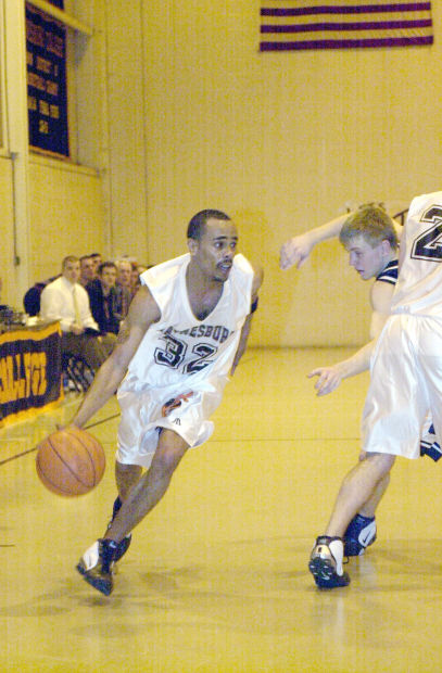 ‘Like father, like son’: Uniontown grad Robinson ‘blessed’ to coach his ...